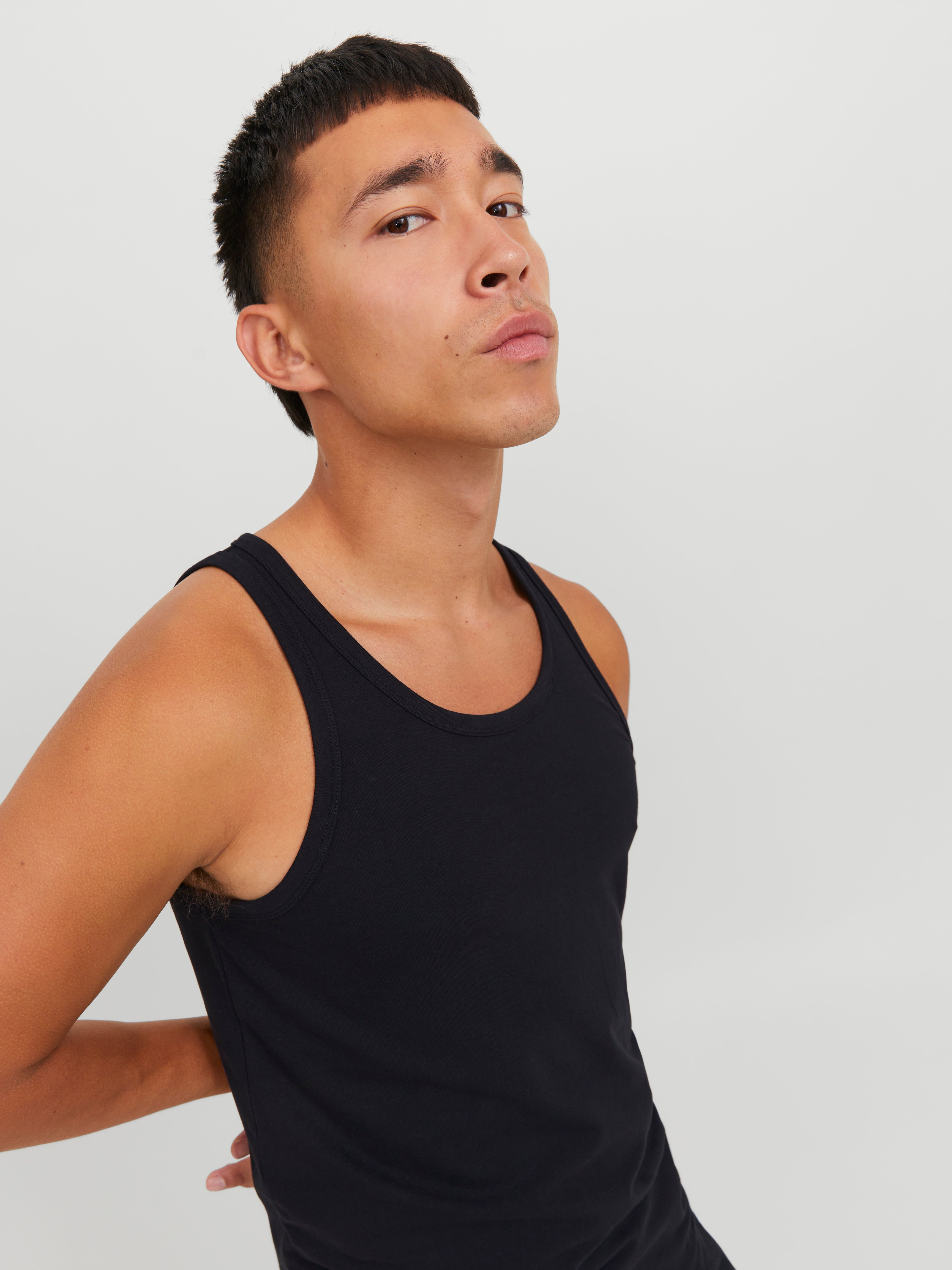 Plain Black Tank Top Man