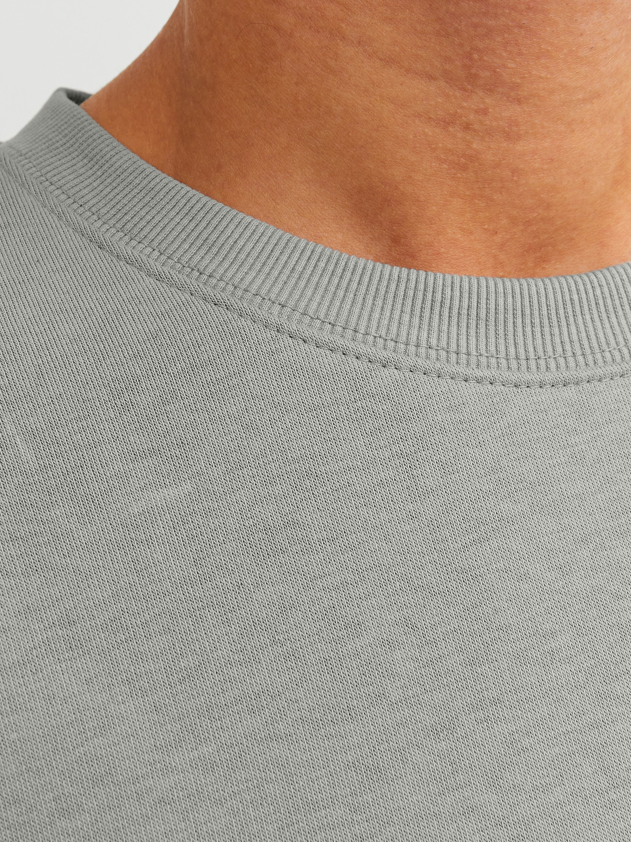 Plain Crew neck Sweatshirt | Medium Grey | Jack & Jones®