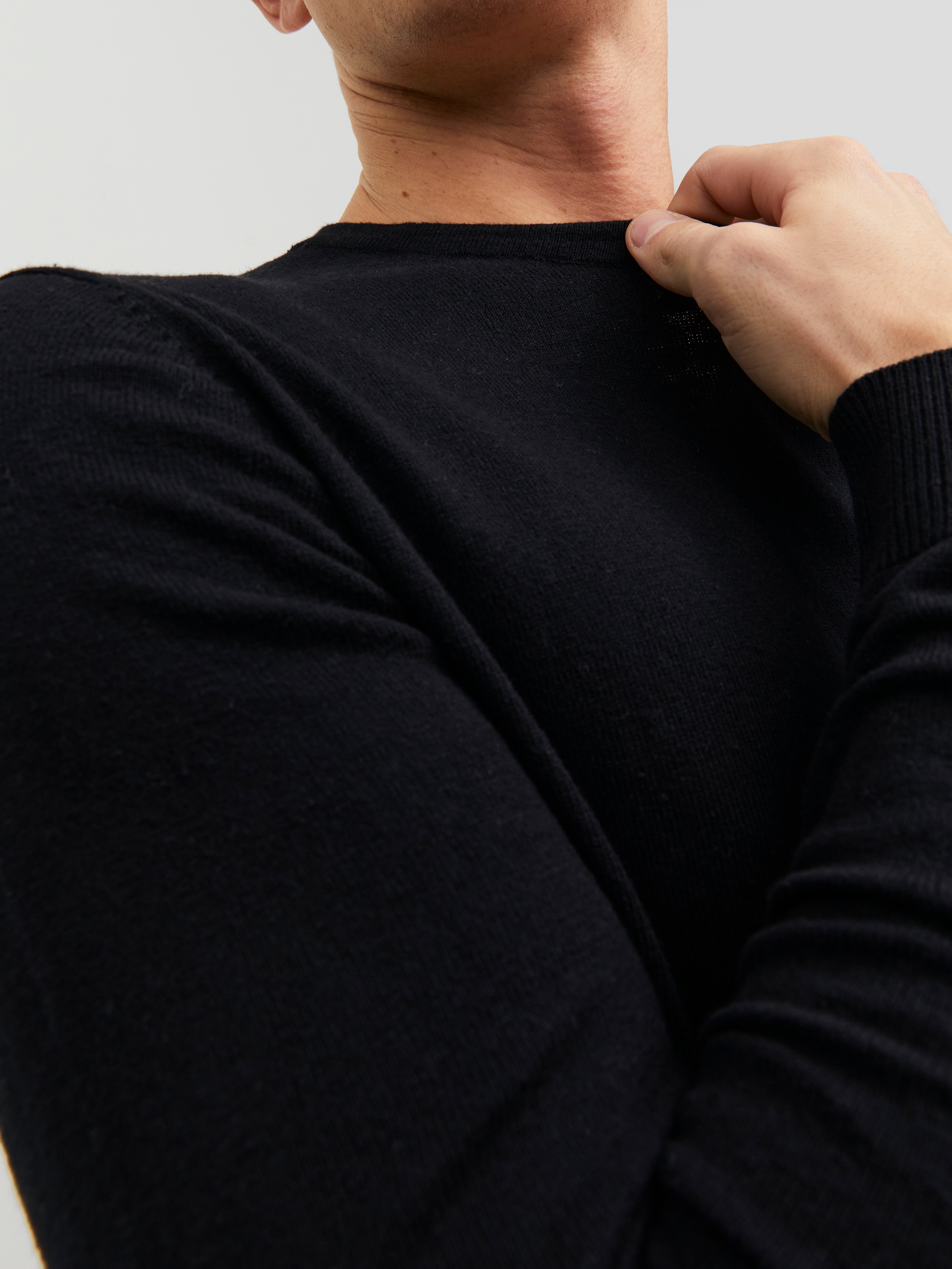Plain Crew Neck Jumper | Black | Jack & Jones®