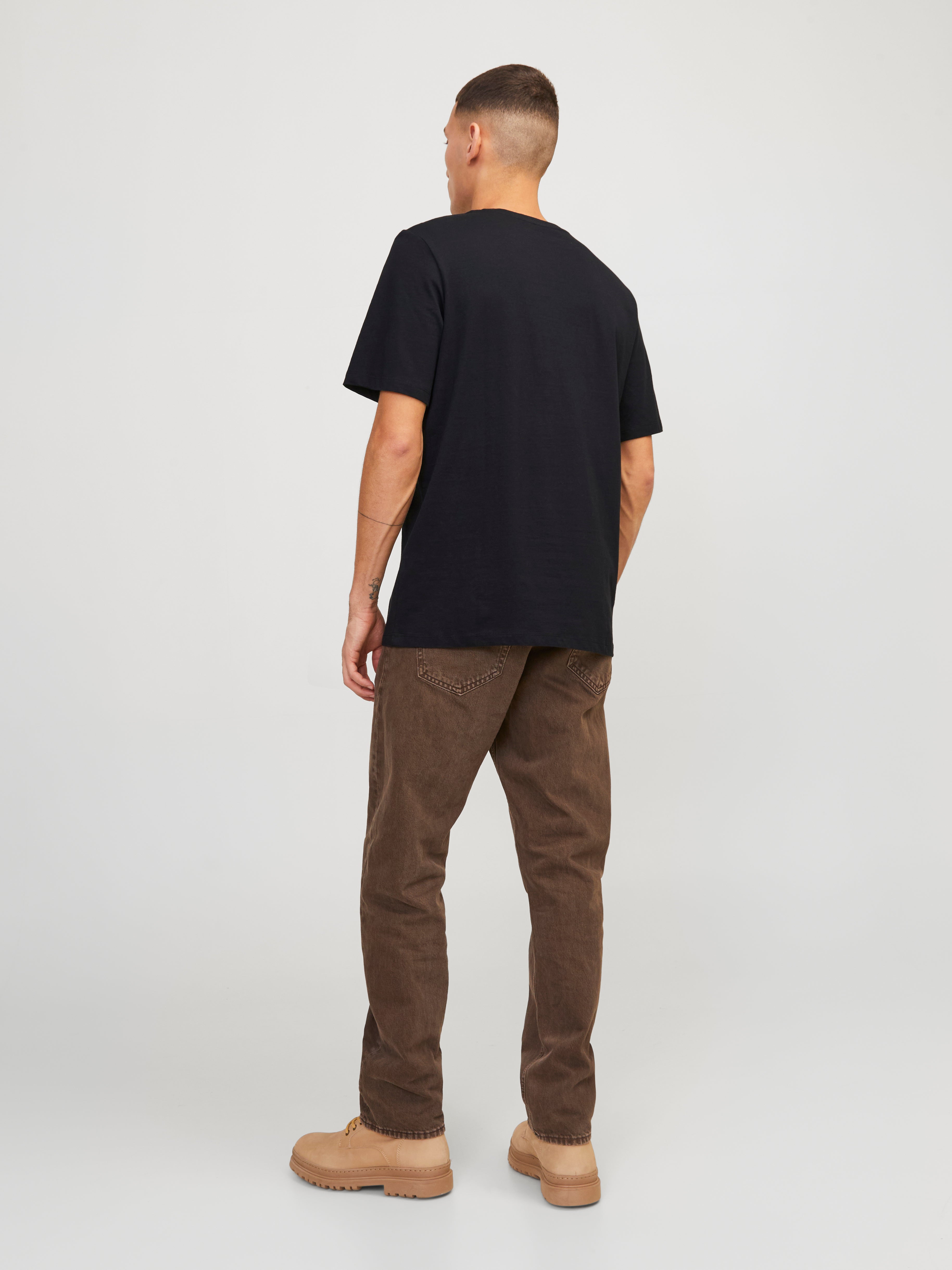 Premium T-shirts for Men | JACK & JONES