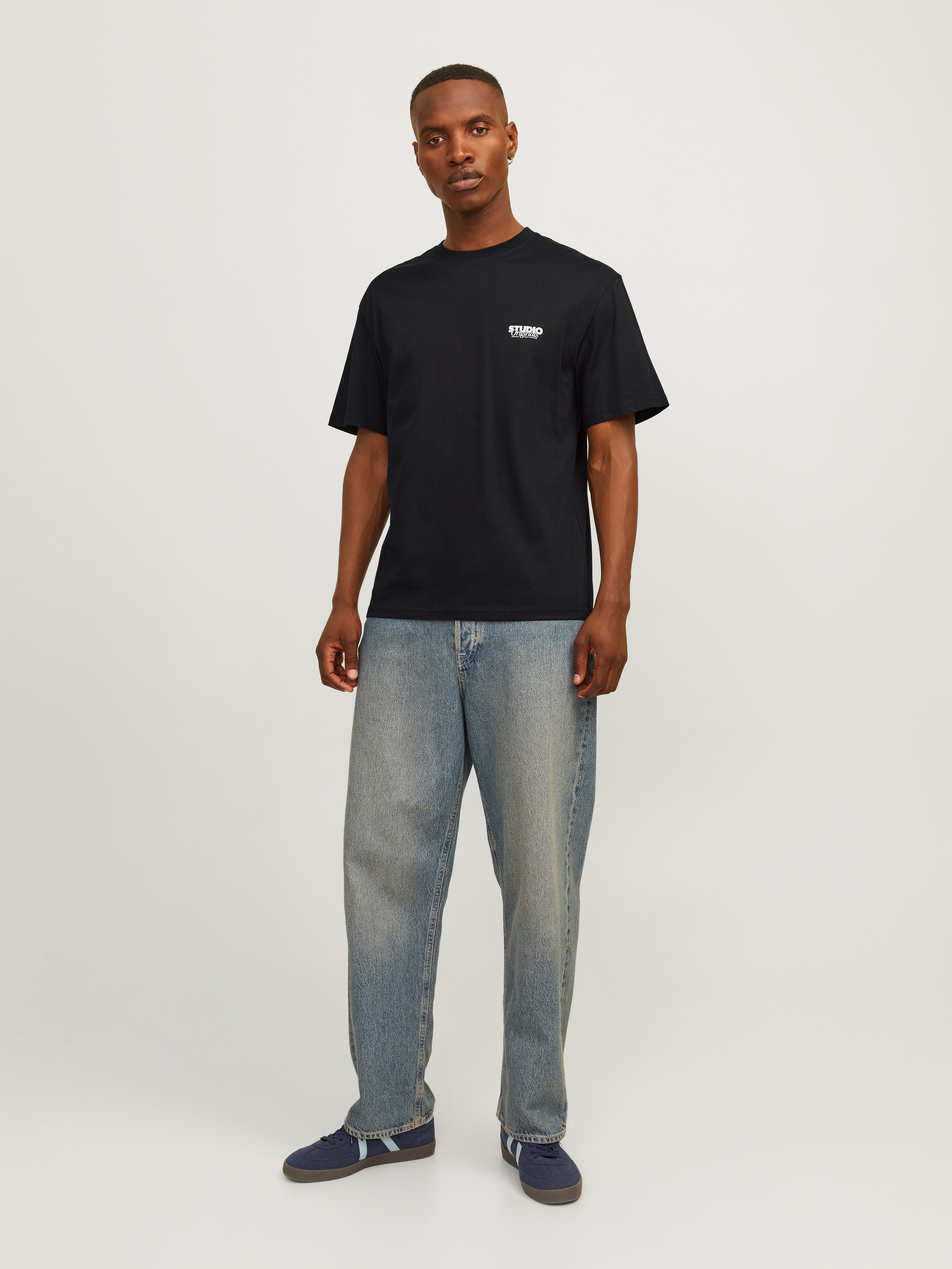 Αγοράστε την εμφάνιση | Black | Jack & Jones®