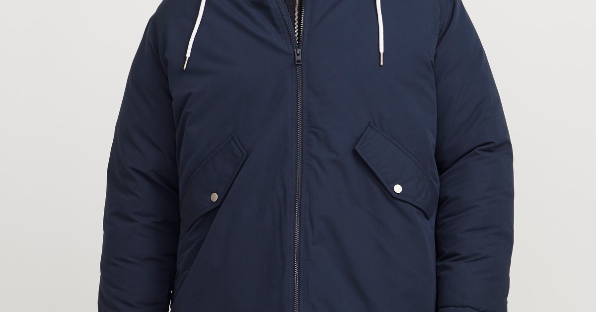 Hood with string regulation Plus Jacket