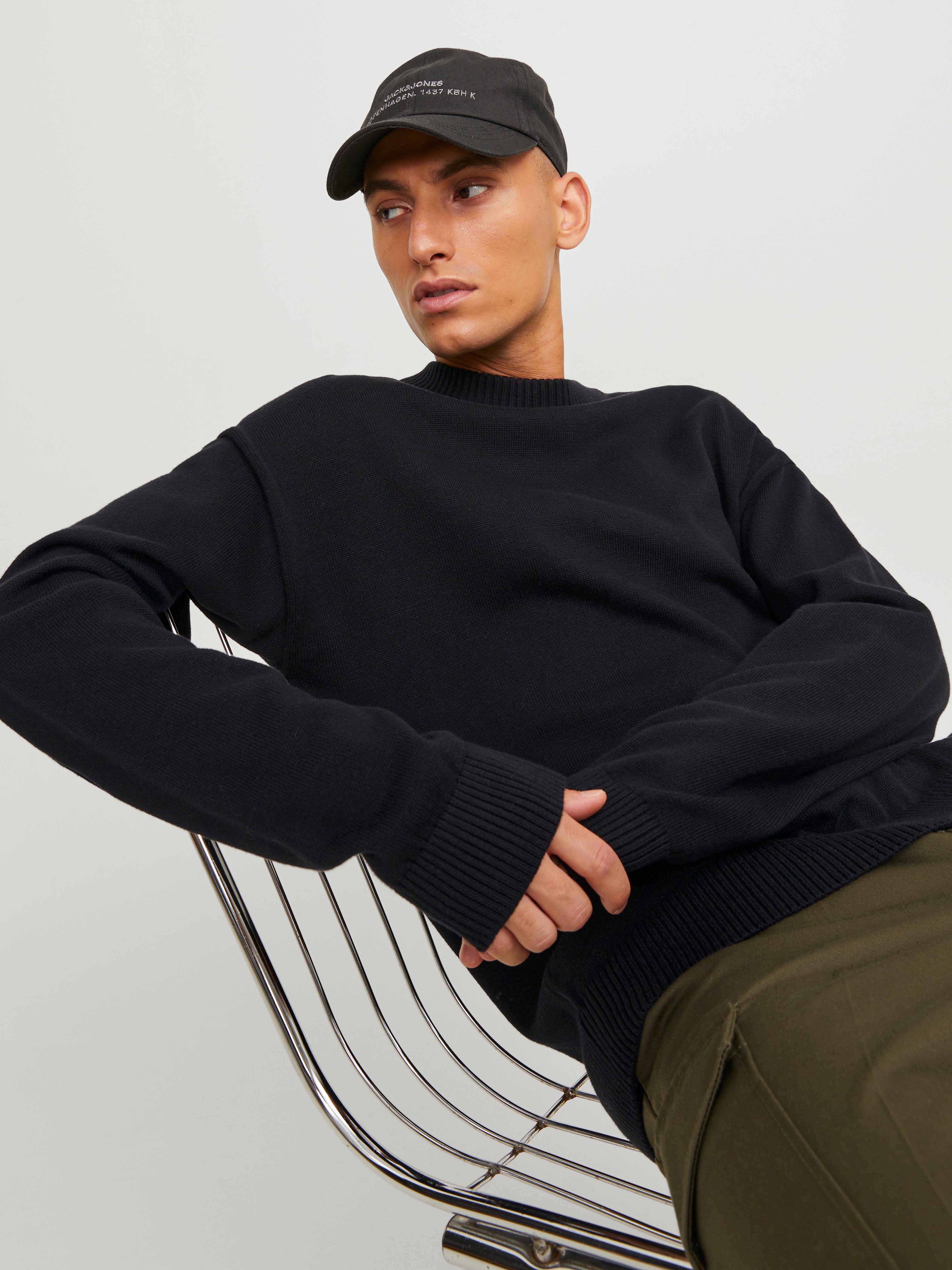 Plain Crew Neck Jumper | Black | Jack & Jones®