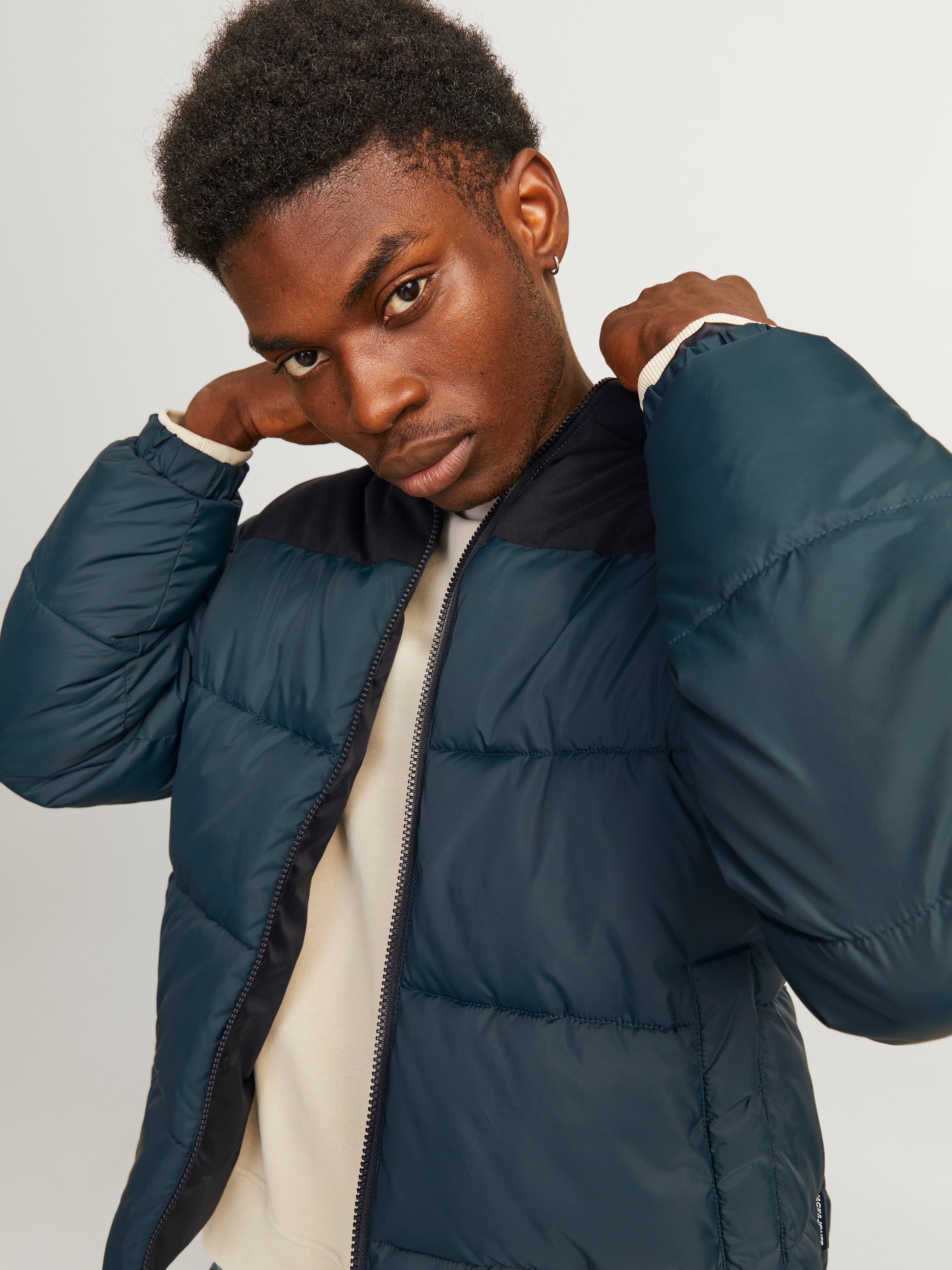 Men's Puffer Jackets & Coats | With Hood & Without | JACK & JONES