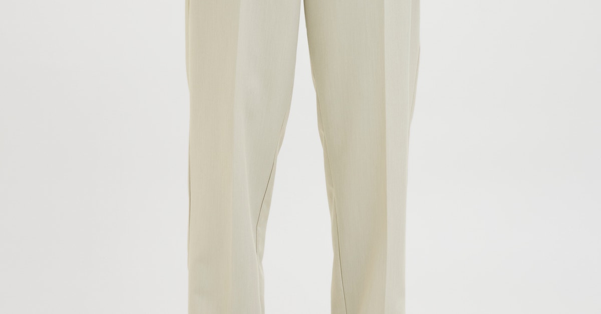 Tapered Fit Ngritja e mesit Hems palosur Chinos | Light Grey | Jack ...