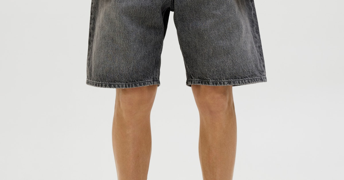 Loose Fit Denim shorts | Black | Jack & Jones®