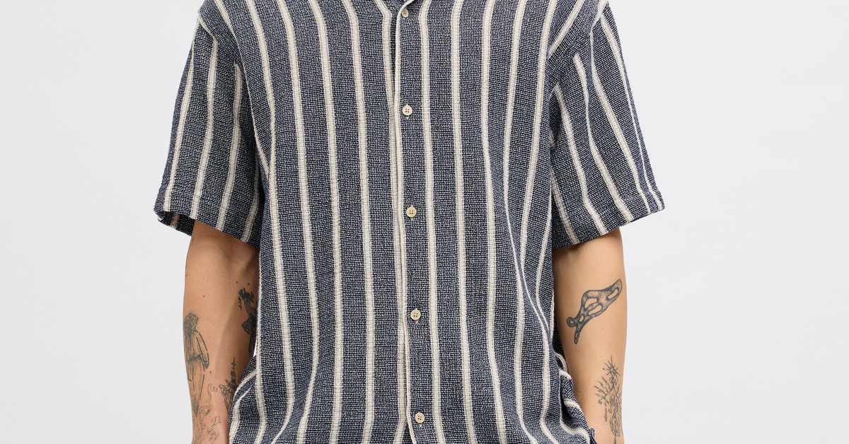 Relaxed Fit Shirt