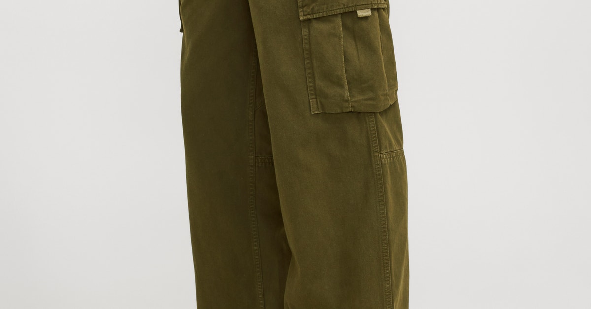 Përshtatja e këmbës së gjerë Ngritja e mesit Hems palosur Pantallona ...