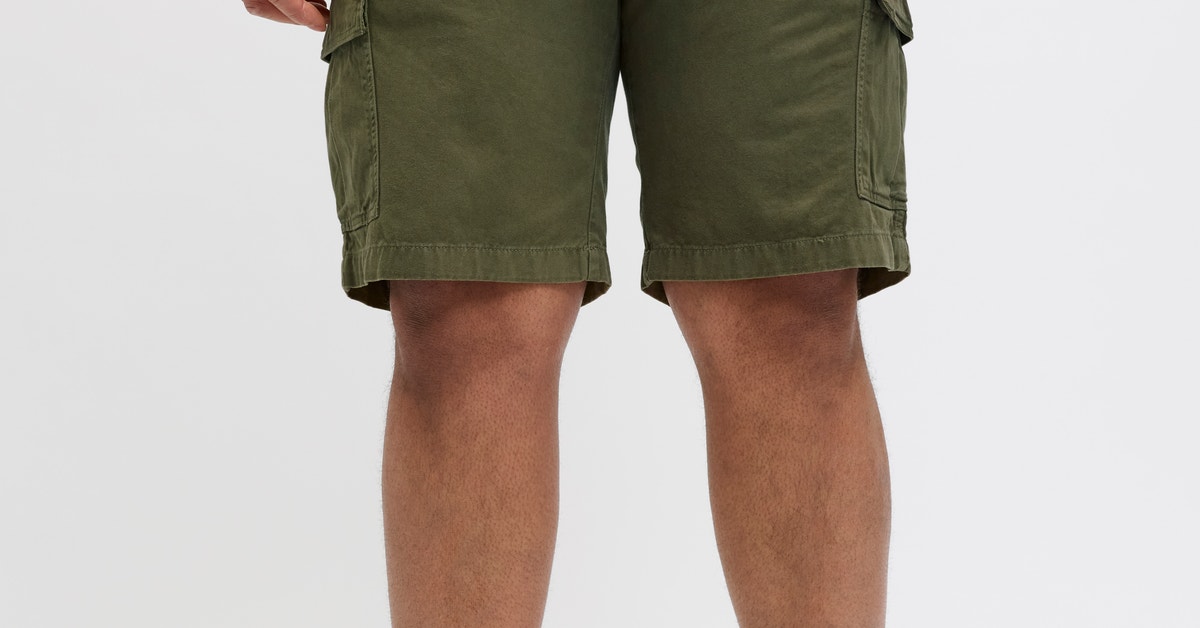 Plus Size Loose Fit Cargo Shorts | Dunkelgrün | Jack & Jones®