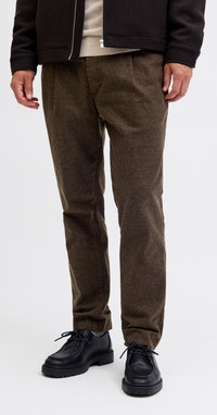 Tapered Fit Klassische Hosen | Dunkelbraun | Jack & Jones®