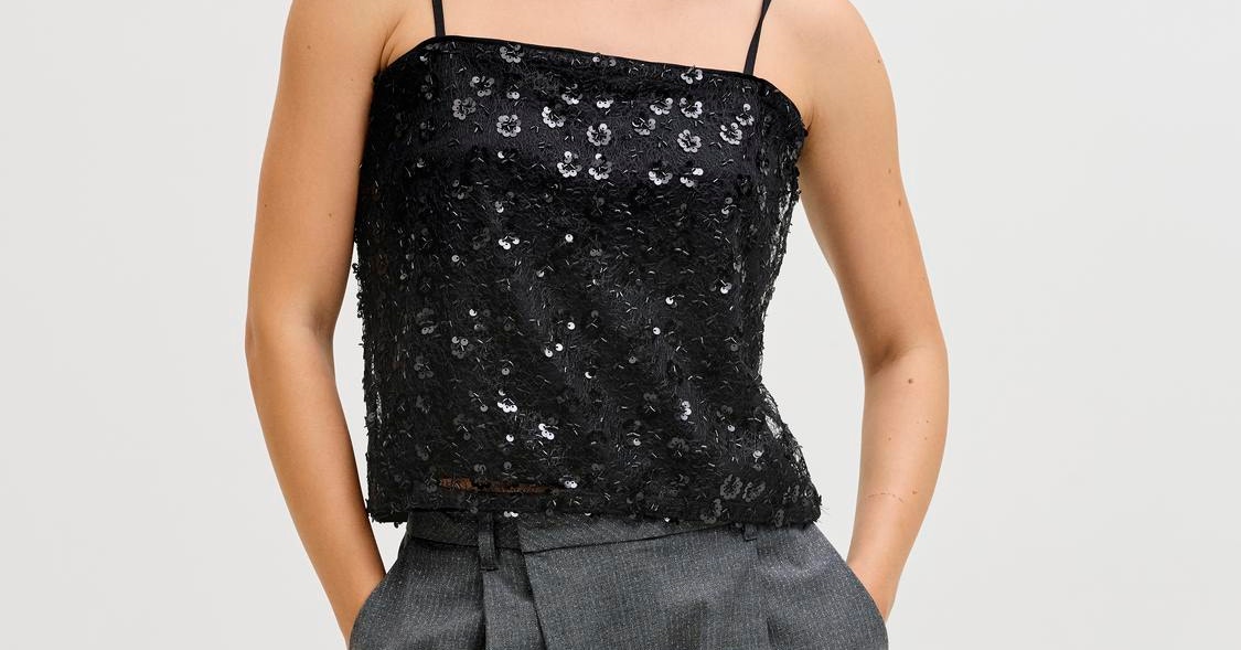 JXDREAM Party top | Black | JJXX®