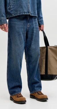 JJIALEX JJNORREBRO AKM 939 Jeans i baggy fit | Mellemblå | Jack & Jones®